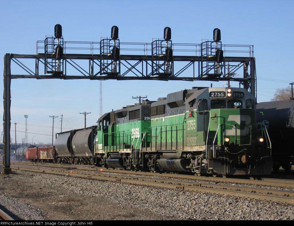 070326026 Light engine movement at BNSF CTC University